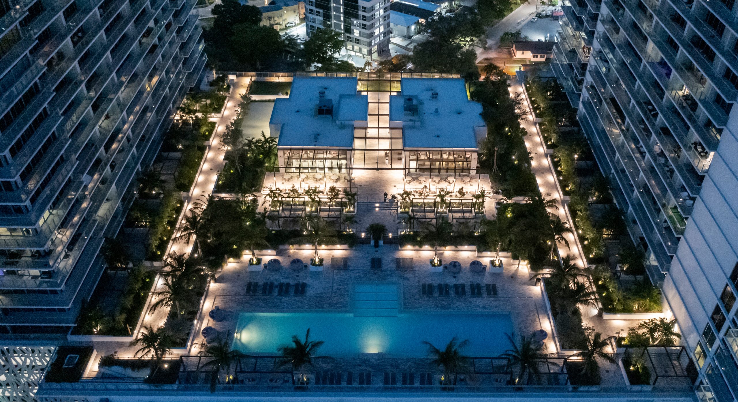 Live - River Landing Miami | Luxury Apartments and Modern Living